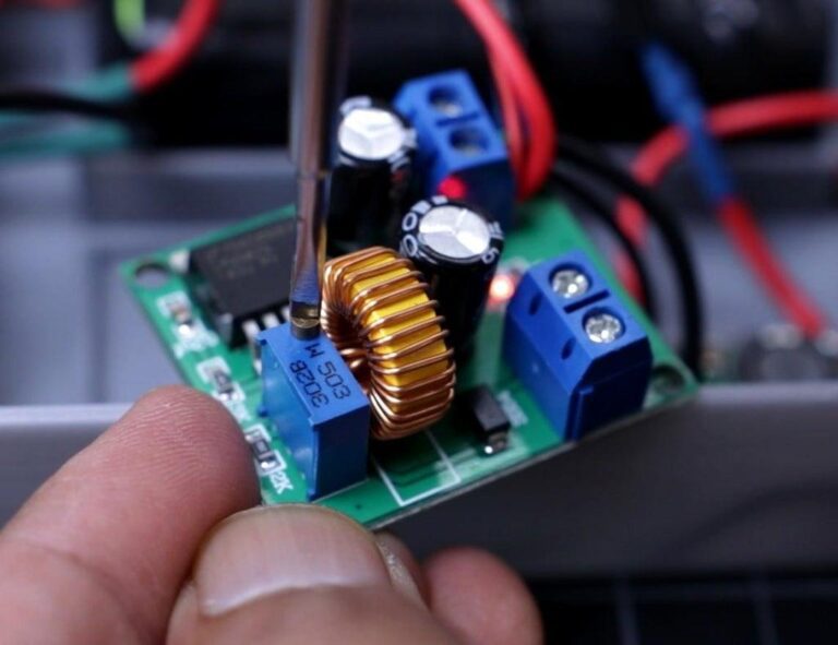 DIY Mini UPS For WiFi Router V4.0 - Open Green Energy